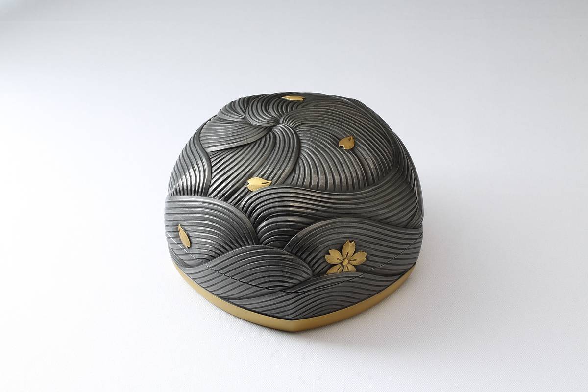 An Art Progression From Buddhist Carving To Urushi Ware, Kamakura-Bori ...